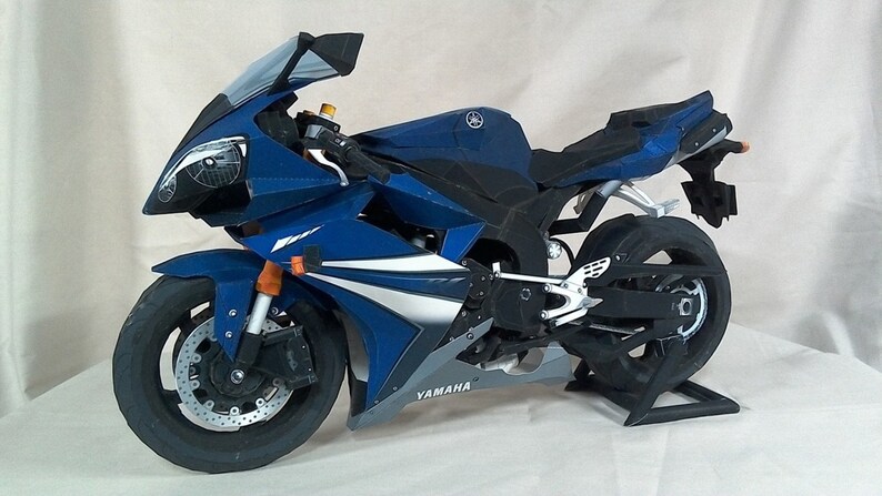 Yamaha YZF-R1-US Paper Model, Realistic 3D Papercraft (PDF Template) - Etsy