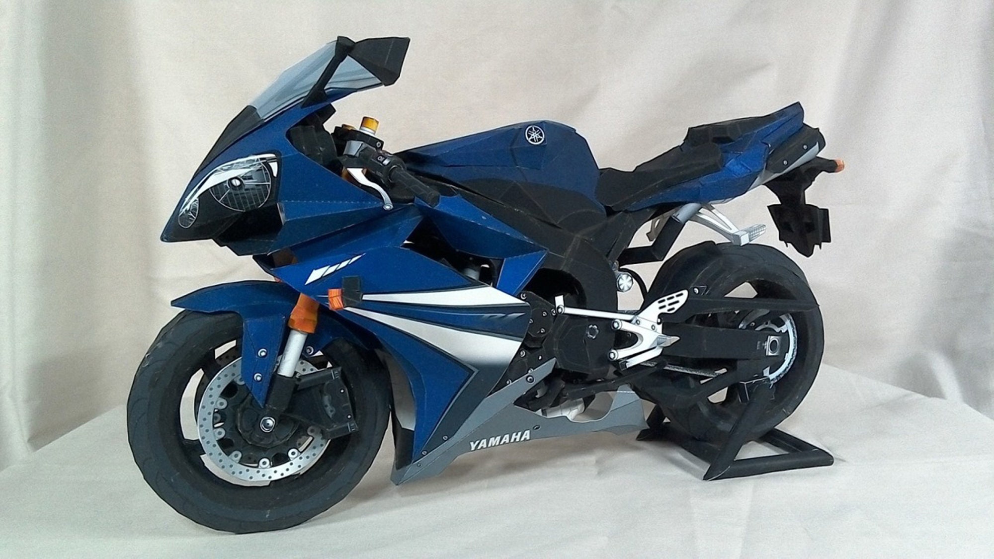 Yamaha YZF-R1-US Realistic Papercraft 3D Paper Model, Motorcycle, Paper ...