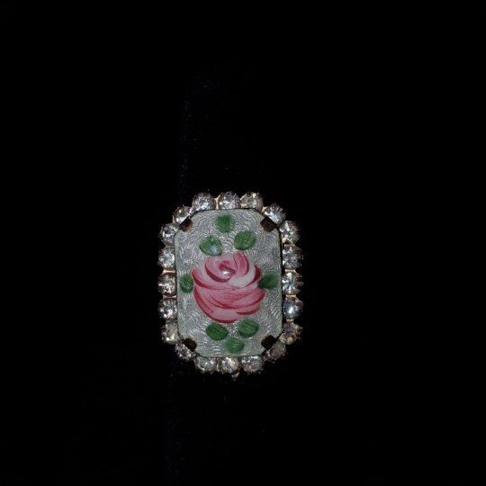 Vintage Guilloche Flower Stone Ring - Etsy