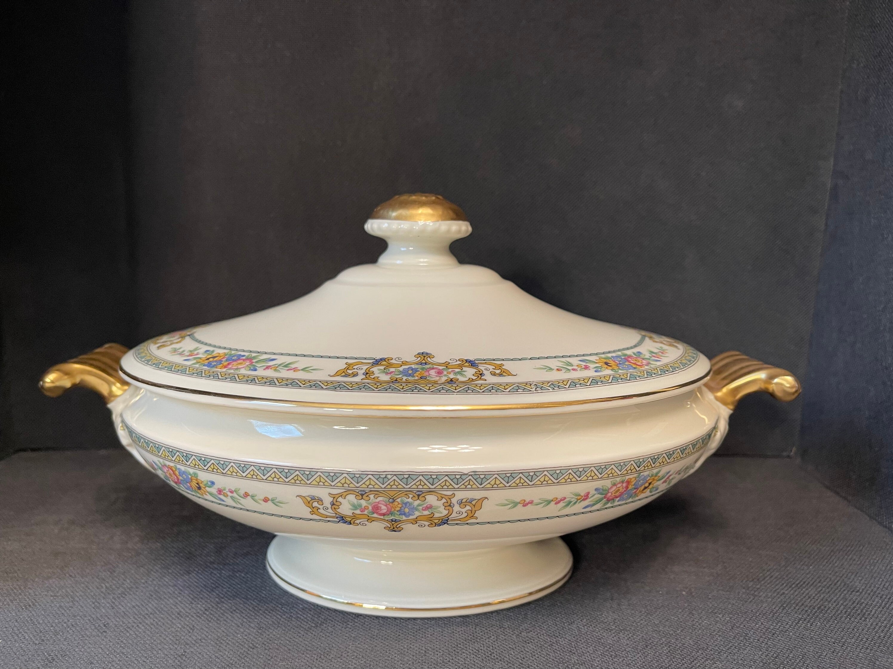 Crown Lion Ivory China Serving Bowl - Etsy