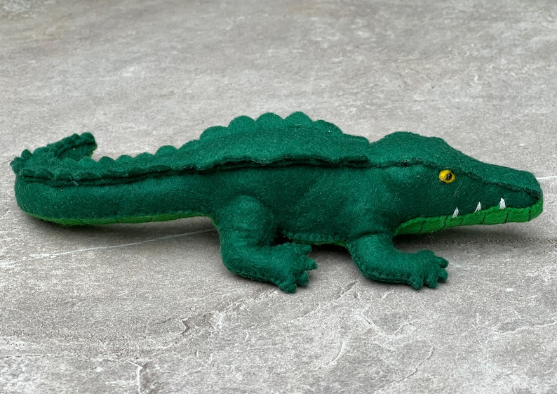 Felt Crocodile * Digital Sewing Pattern PDF * Safari Stuffed Animals - Etsy