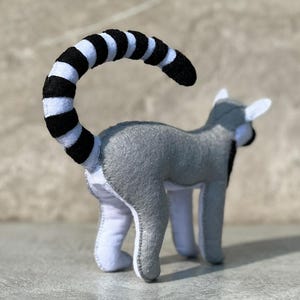 Felt Lemur Sewing Pattern PDF Jungle Stuffed Animals - Etsy UK