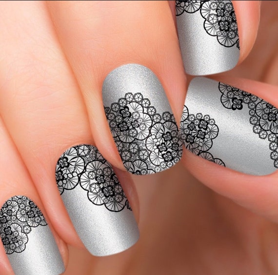 Incoco nail strips store