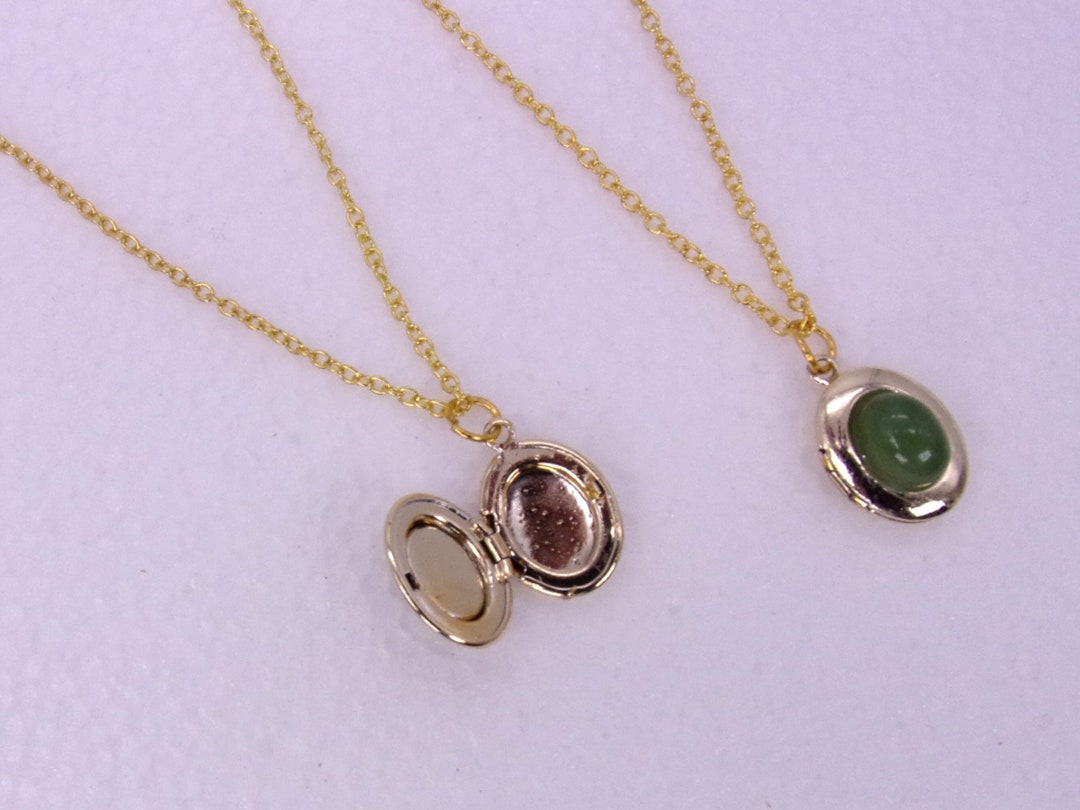 Jade Locket Necklace, New Old Stock Vintage 1970s Jade Locket,vintage ...