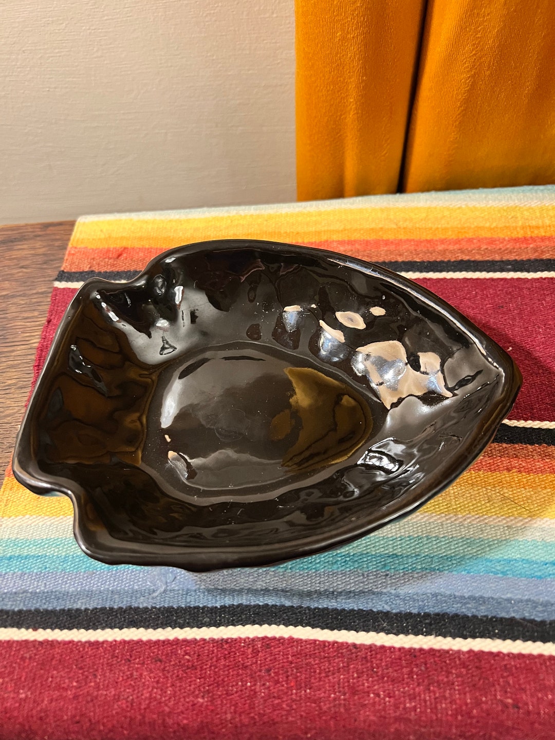 Ceramic Arrowhead Shaped Dish - Etsy