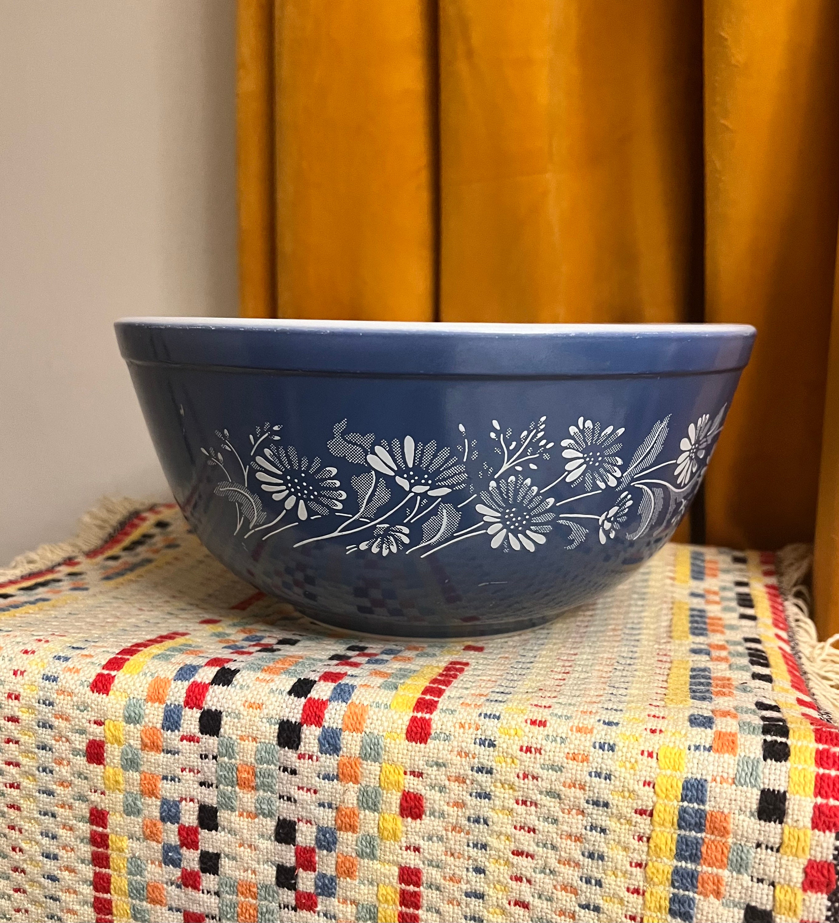 Pyrex Navy Colonial Mist 403 Mixing Bowl - Etsy