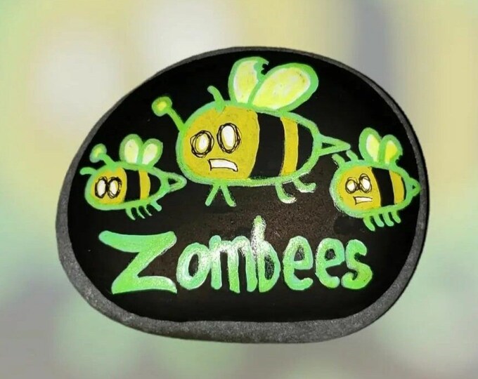 Zombie Bees Halloween Painted Rock, Stone Painting, Glow in the Dark - Etsy