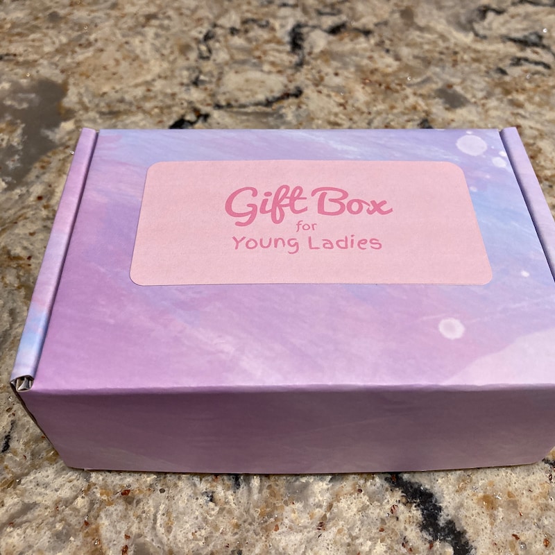 Teen Girl Gift Box - 60+ Gift Ideas for 2025