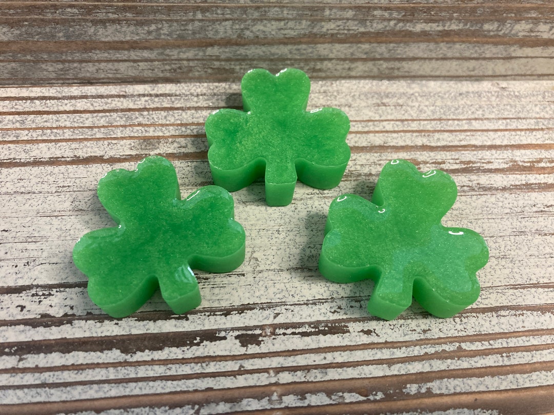 Shamrock...resin Epoxy. Pack of 3 Free Shipping. - Etsy