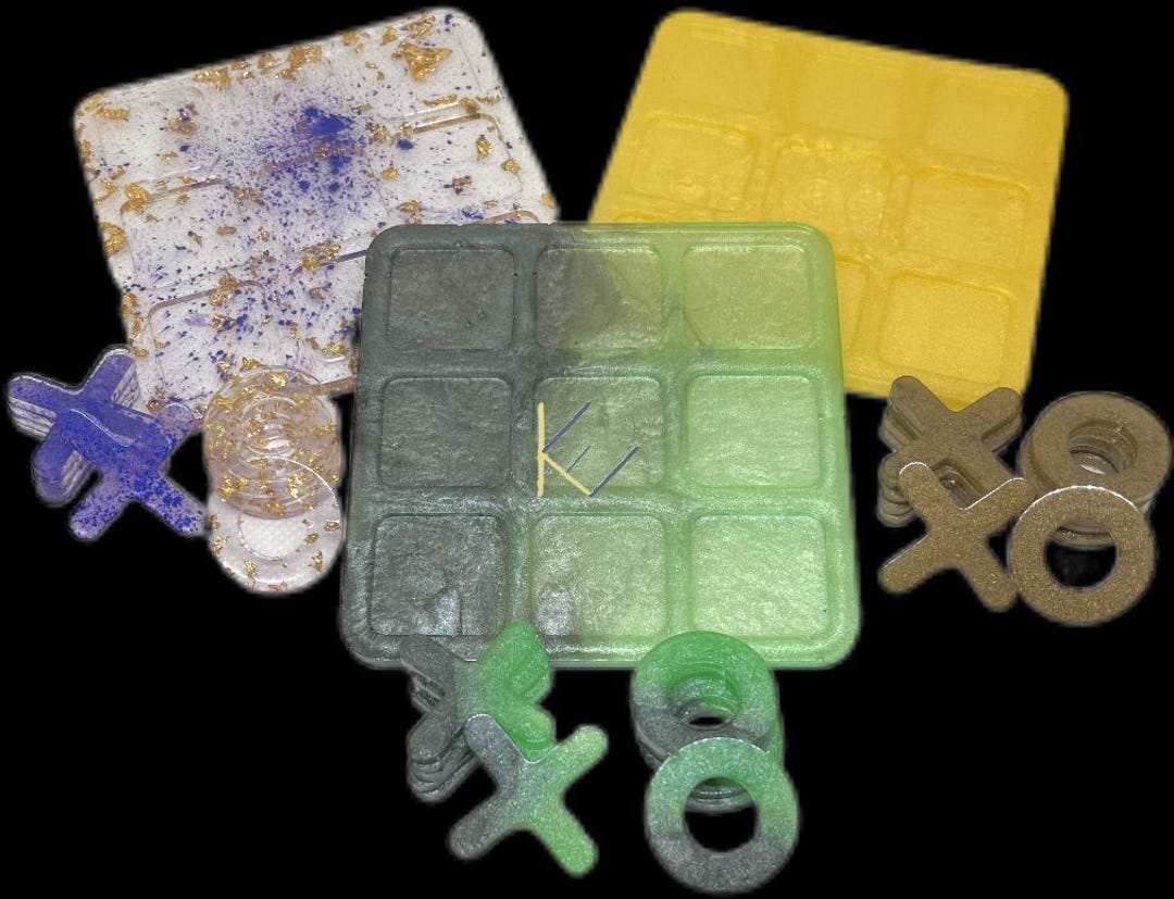 CUSTOM Tic-tac-toe Tic-tac-toe Board 10 Game Pieces5 Xs, 5 Os Shop ...