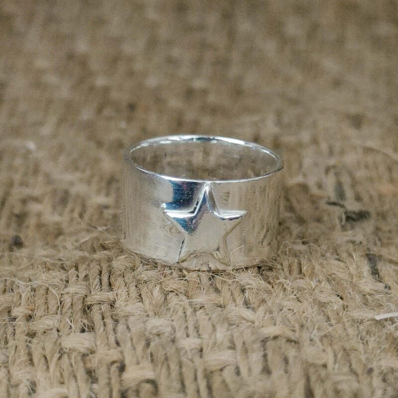 Star Engagement Ring - Etsy