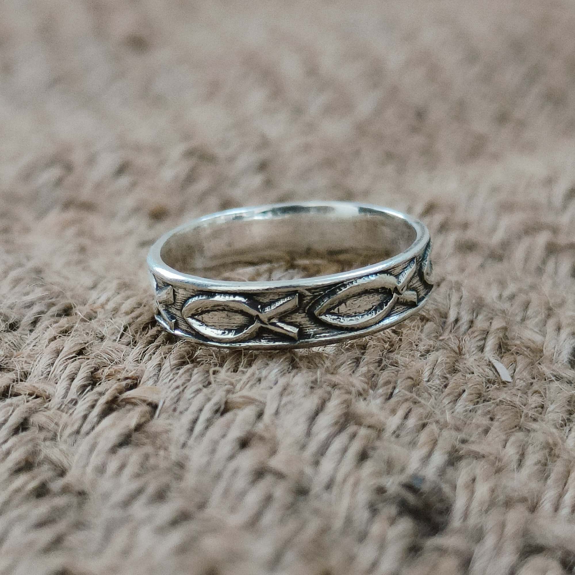 Silver Fish Thin Band Ring, Swimming Fish Band Ring, Fish Ring, Sea ...