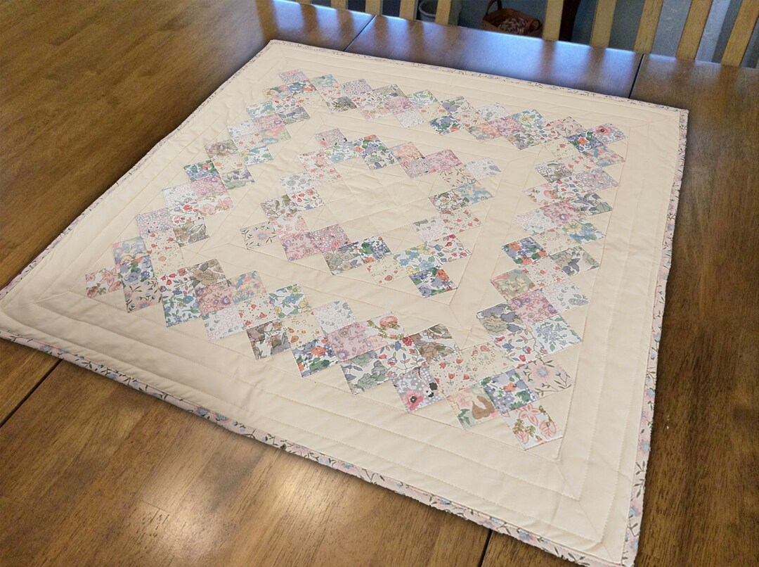 Quilted Table Runners Toppers, Quilt, Wallhanging Calico Country Floral ...