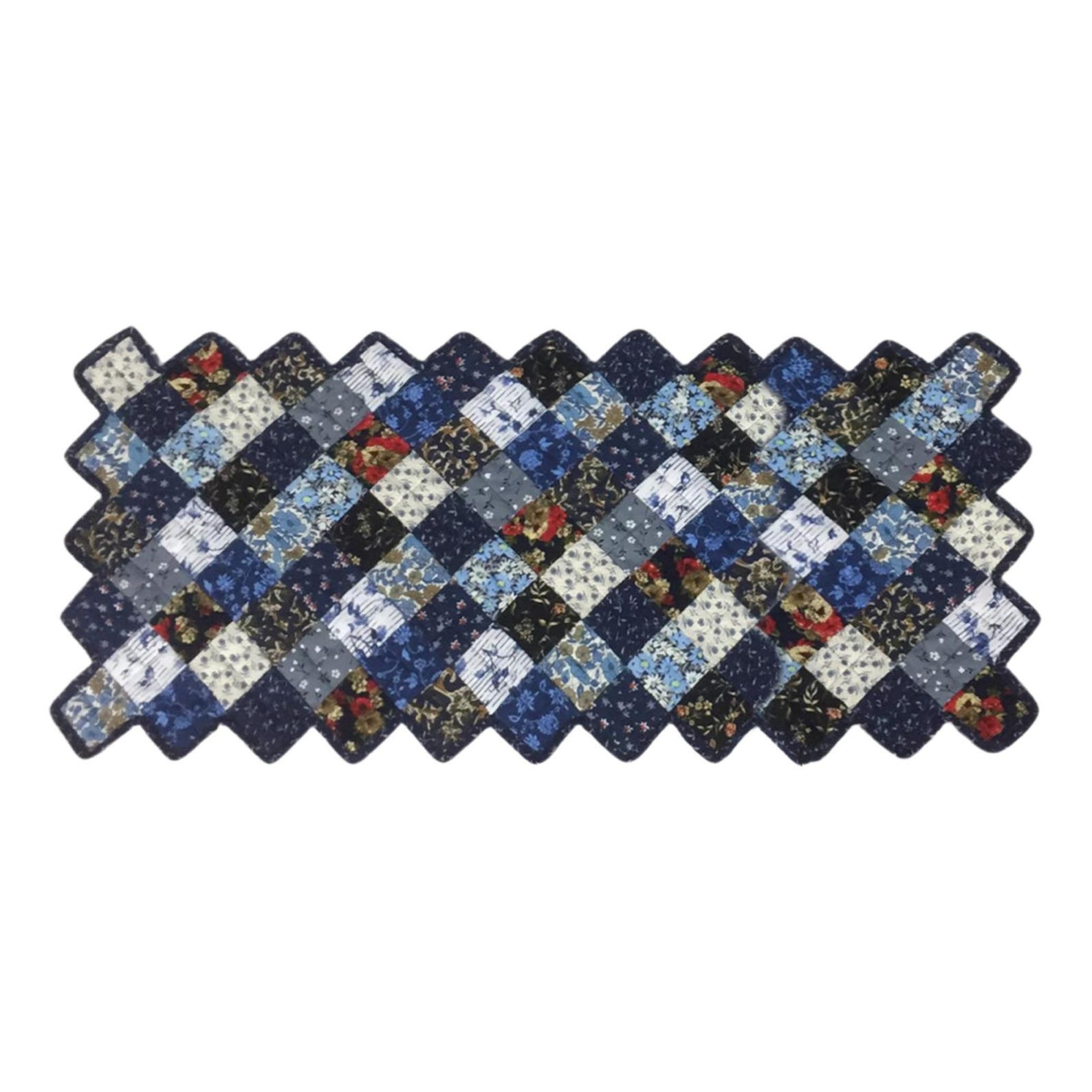 Table Runner Quilted Patchwork Zig Zag Table Runner & Table Toppers ...