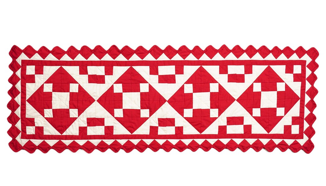 Valentine Day Quilted Table Runners & Toppers Patchwork Red Diamond ...