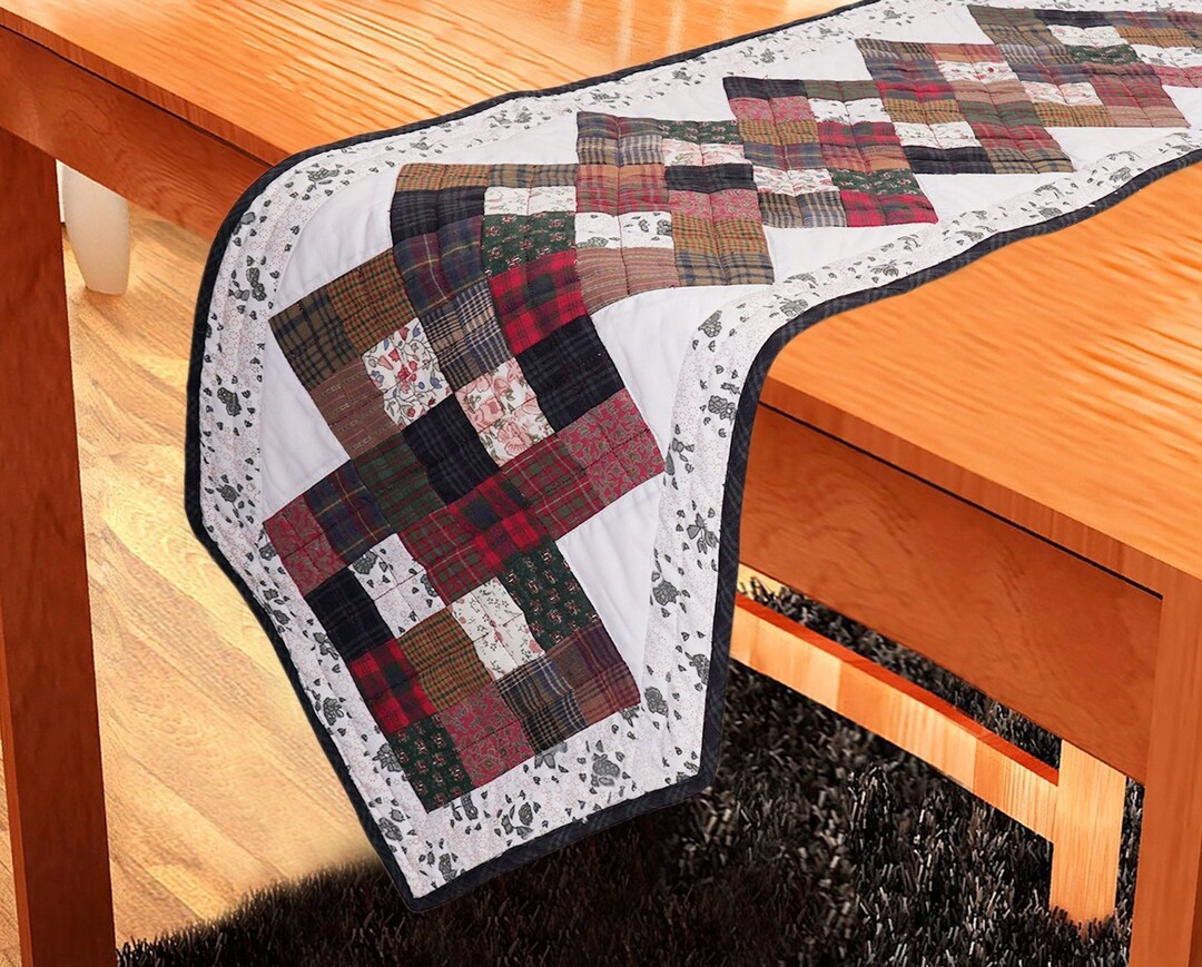 Quilted Table Runner & Toppers Patchwork Country Chain Link Charms ...