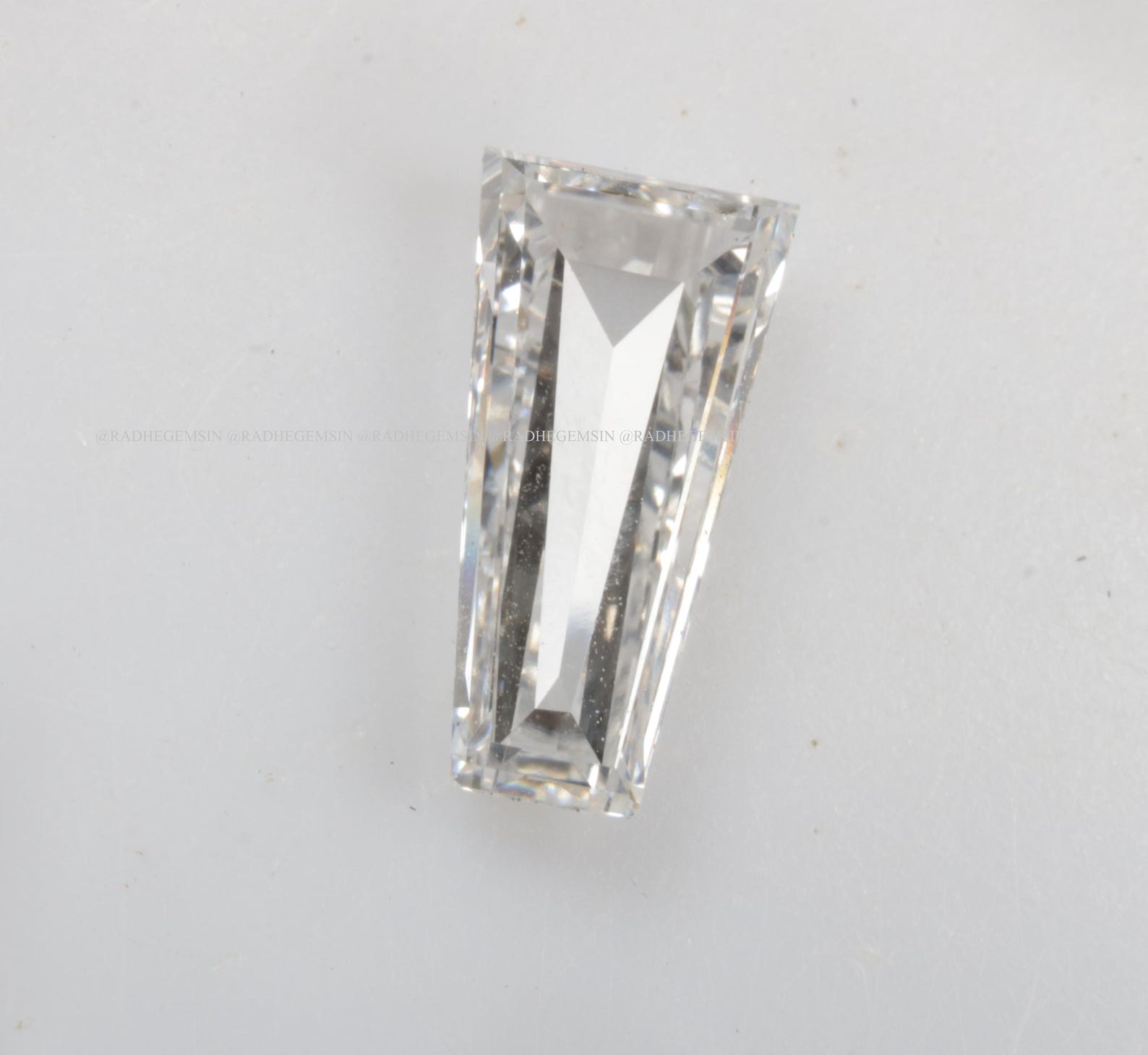 Tapered Cut Lab Grown Diamond, Lab Created Tapered Baguette Loose ...