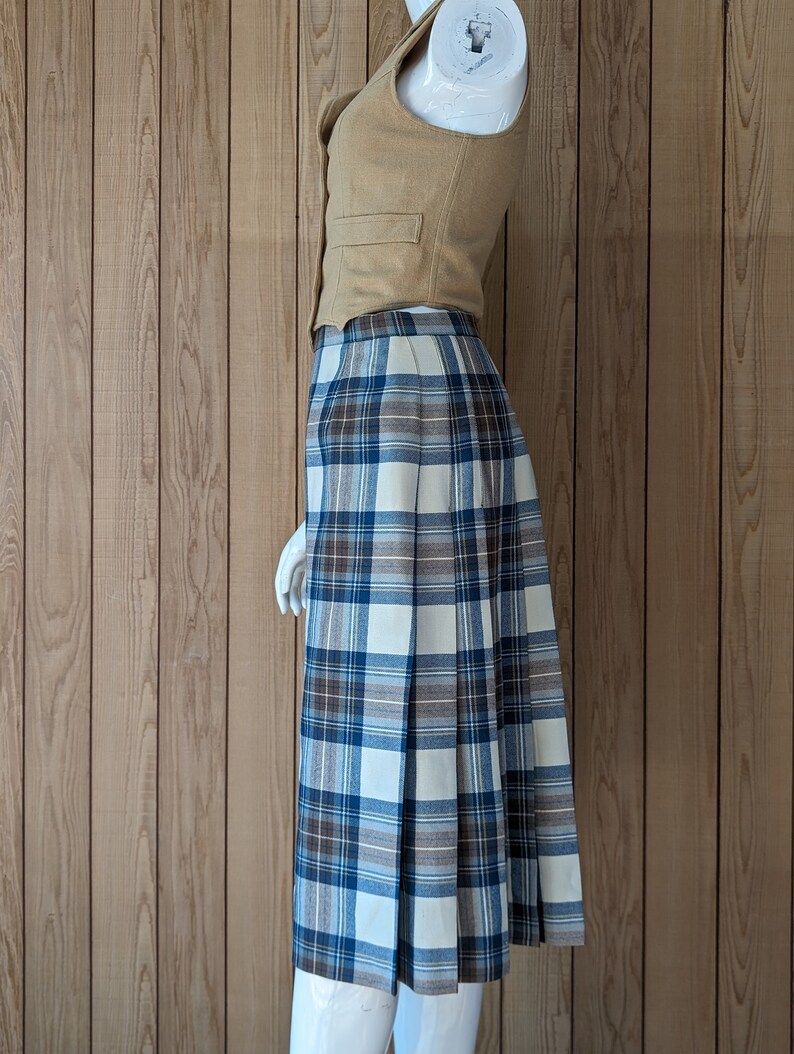 Vintage Hector Russell White Brown and Blue Check Scottish Kilt Pleated ...