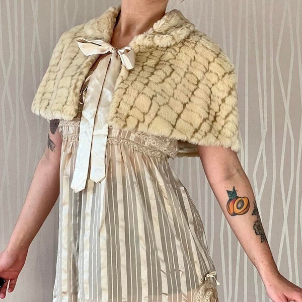 Faux Fur Capelet - Etsy