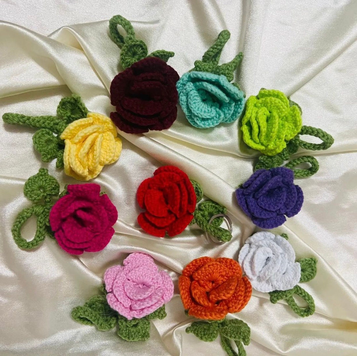 Crochet Red Rose Keychain, Handmade Knitted Rose Keychain, Red Rose Bag ...