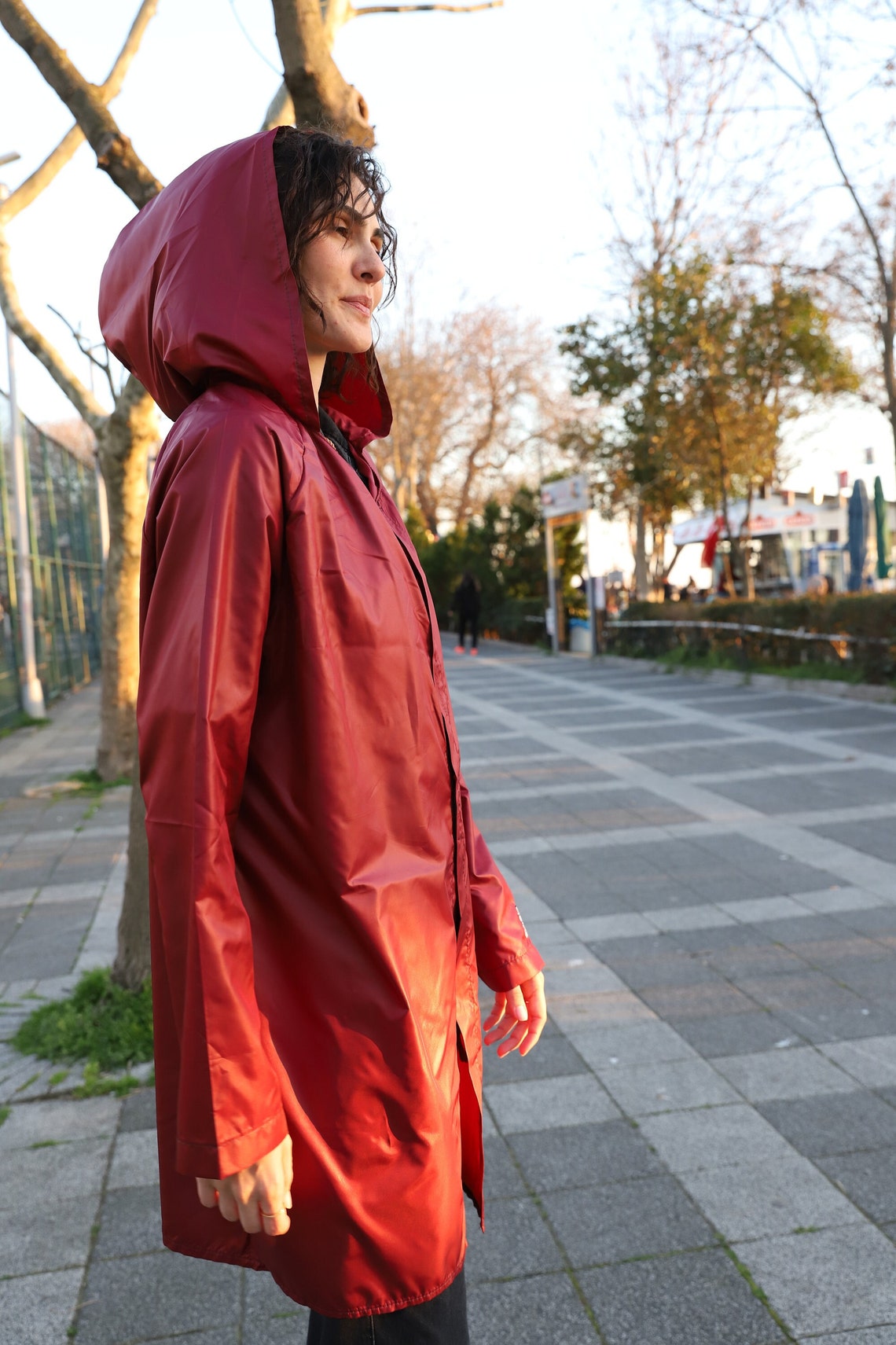 Waterproof Burgundy Raincoat - Lightweight Unisex Travel Coat - Compact ...