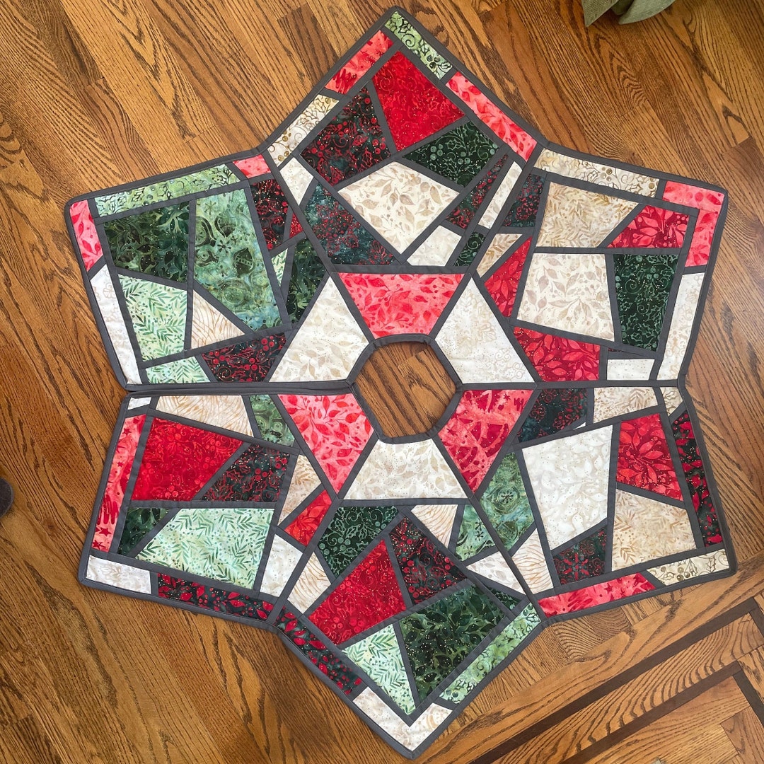 TREE SKIRT: 49 Handmade Quilted Tree Skirt - Etsy