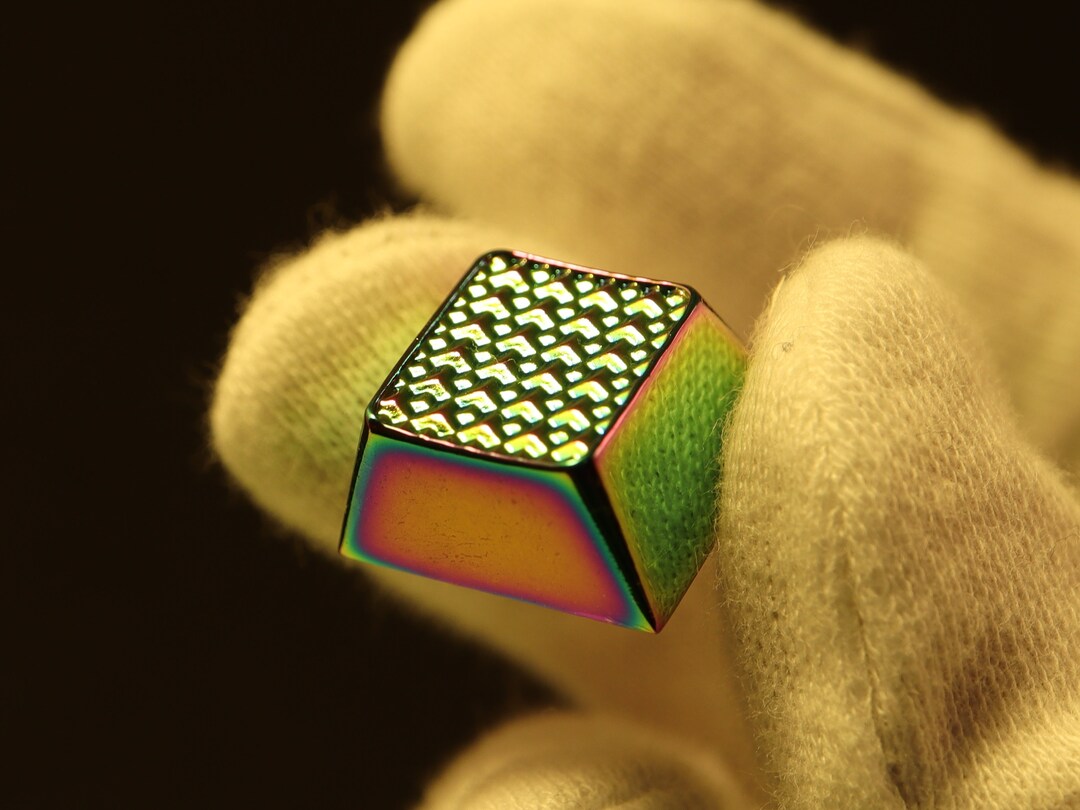 Geometry Alpha Metal Artisan Keycap - Iridescent Anodized Rainbow ...