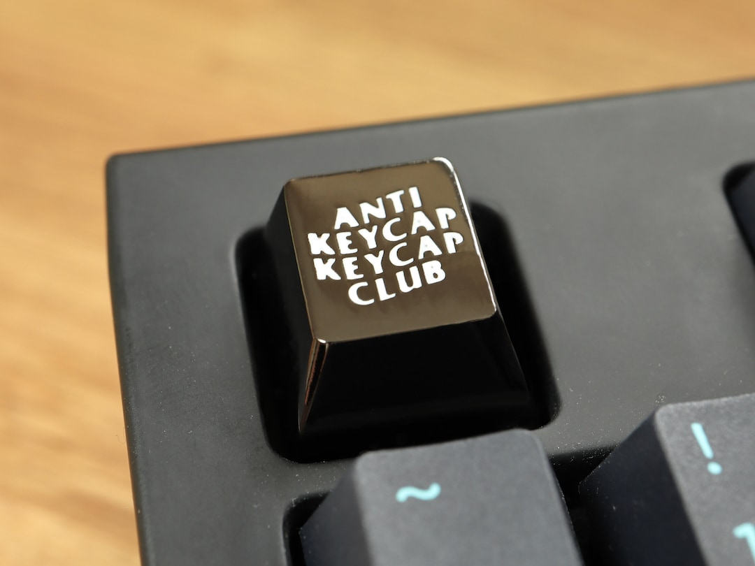 ANTI KEYCAP CLUB Metal Artisan Keycap - Iconic Keycap - Esc Key ...