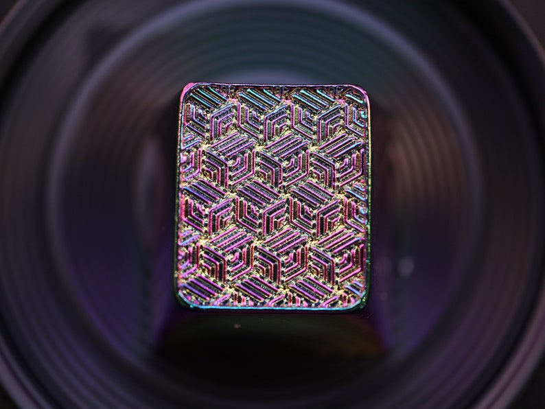 Geometry Iota Metal Artisan Keycap - Iridescent Anodized Plating ...