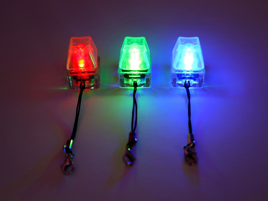 LED Light up Keycap on Clicky Blue Switch Tester Keychain RGB Color ...
