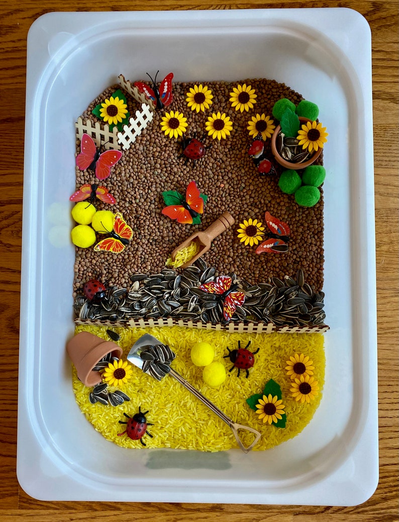 Sunflower Sensory Bin | Summer Sensory Activity for Toddlers ...