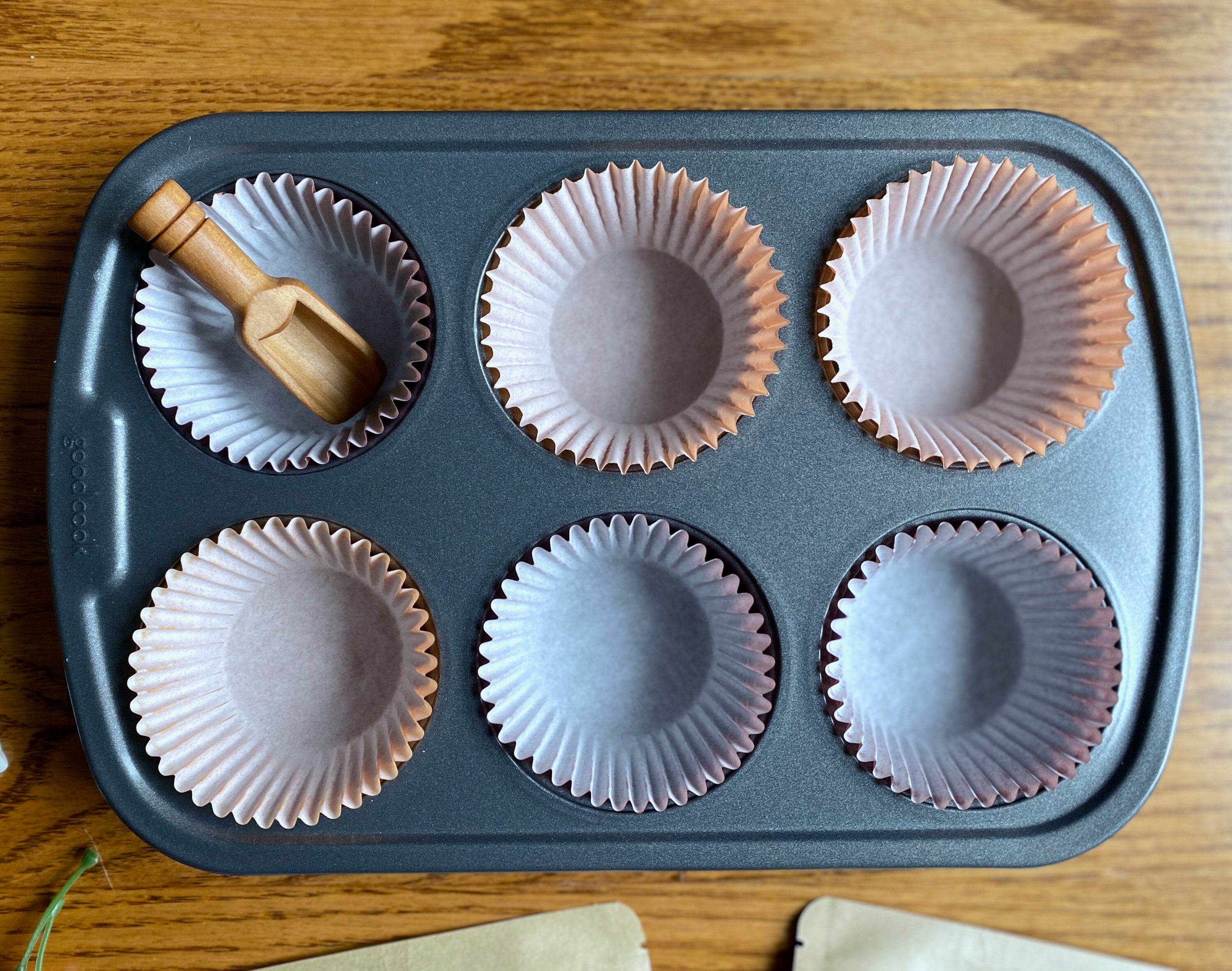 Dessert Baking Sensory Bin | Cupcake / Muffin Baking Sensory Activity ...