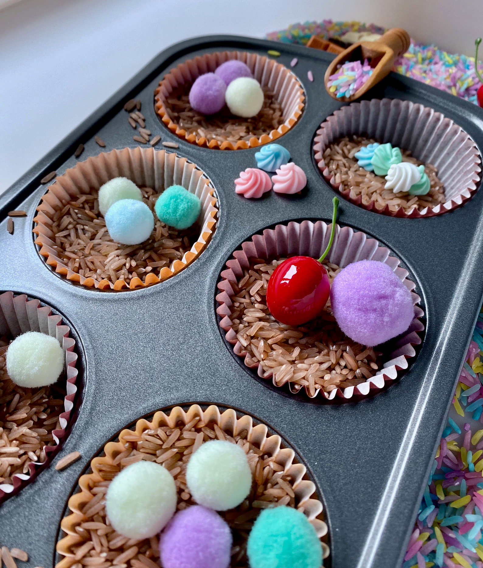 Dessert Baking Sensory Bin | Cupcake / Muffin Baking Sensory Activity ...