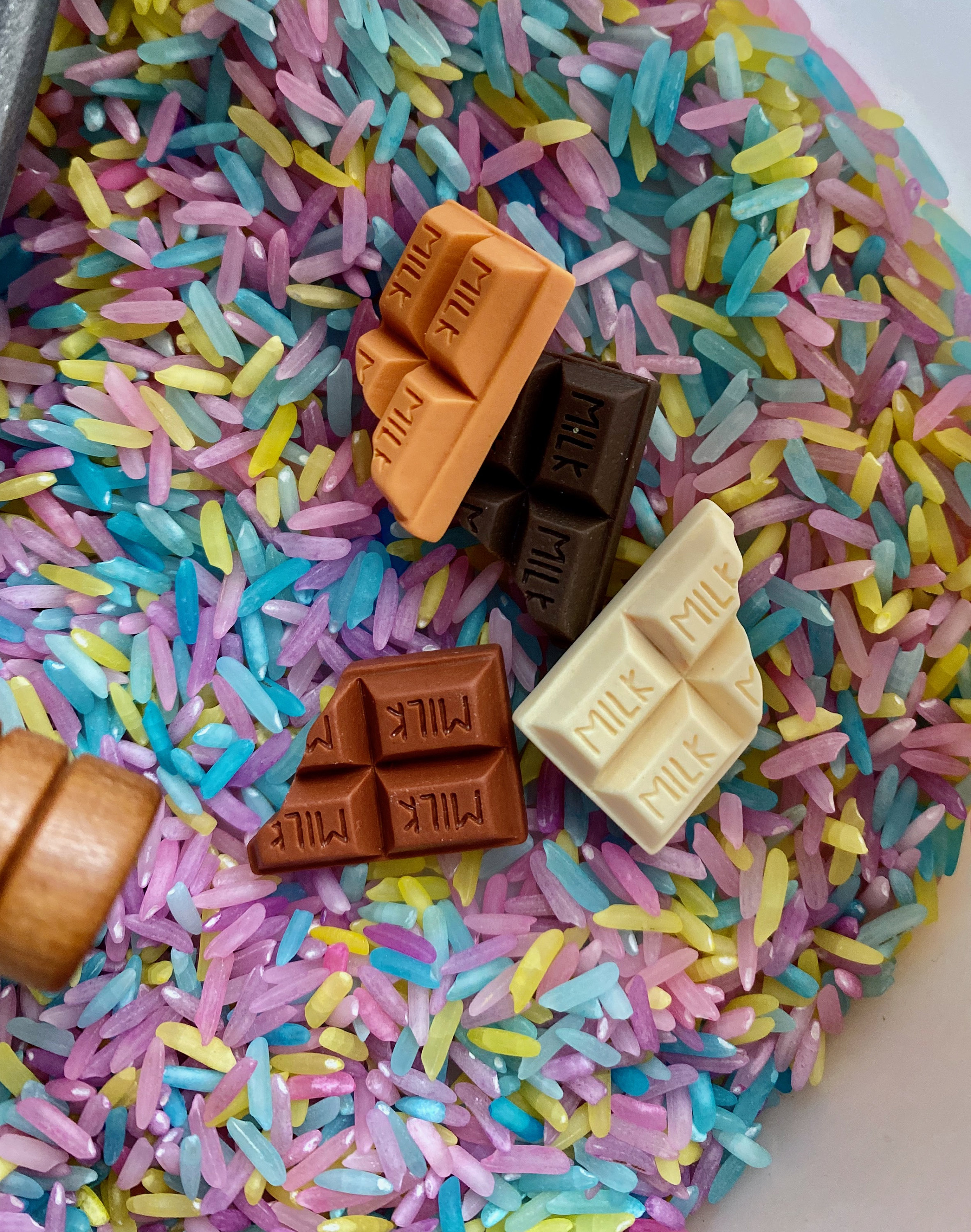 Dessert Baking Sensory Bin | Cupcake / Muffin Baking Sensory Activity ...