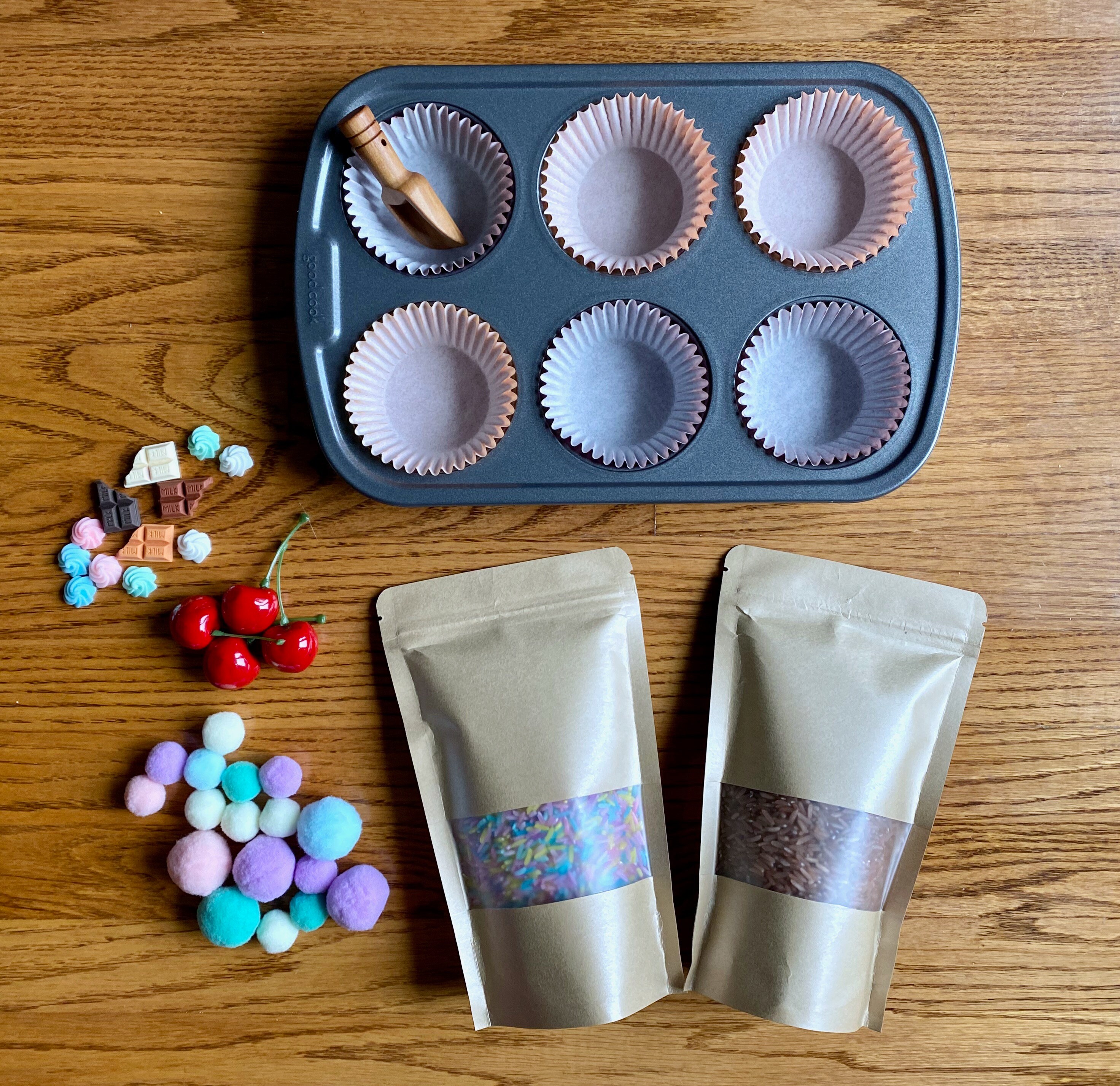 Dessert Baking Sensory Bin | Cupcake / Muffin Baking Sensory Activity ...