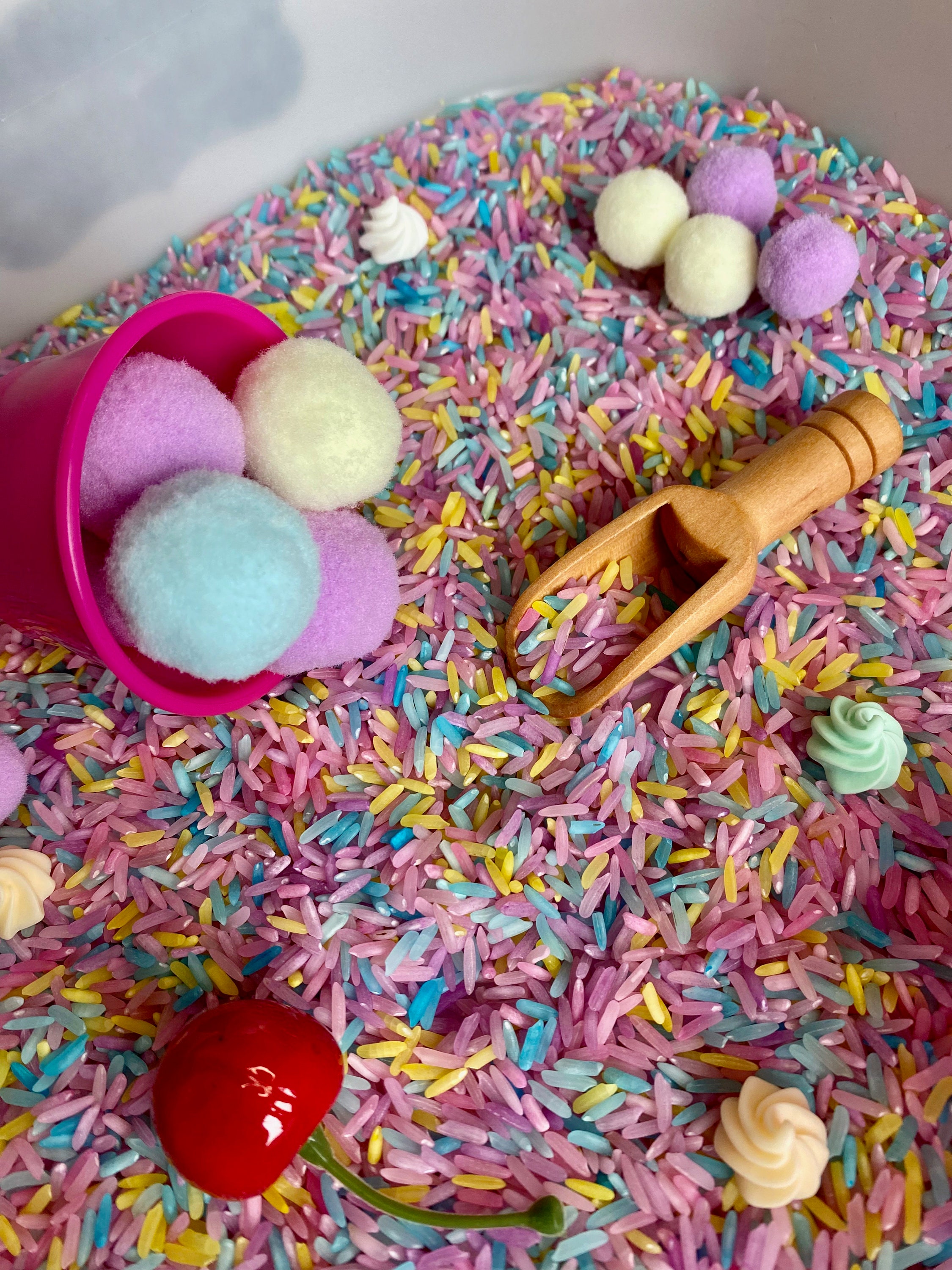 Ice Cream Sensory Bin for Toddlers | Summer Sensory Activity | Icecream ...