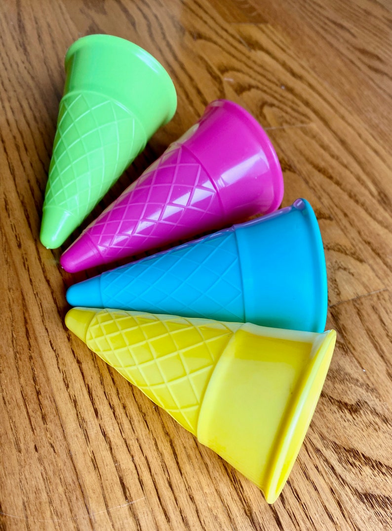 Ice Cream Sensory Bin for Toddlers | Summer Sensory Activity | Icecream ...