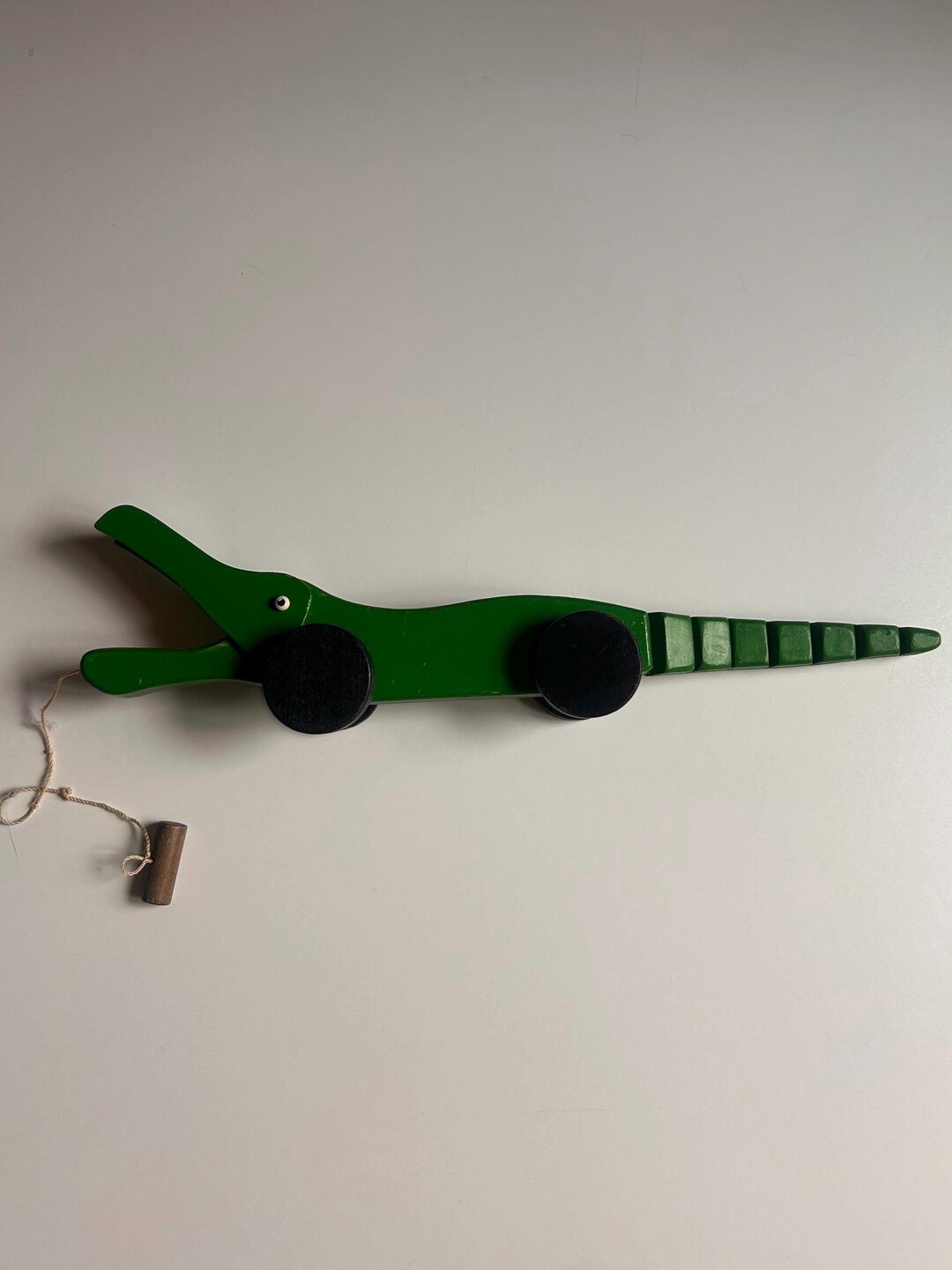 Vintage Alligator Wooden Pull Toy - Vintage Wooden Alligator Pull Toy ...
