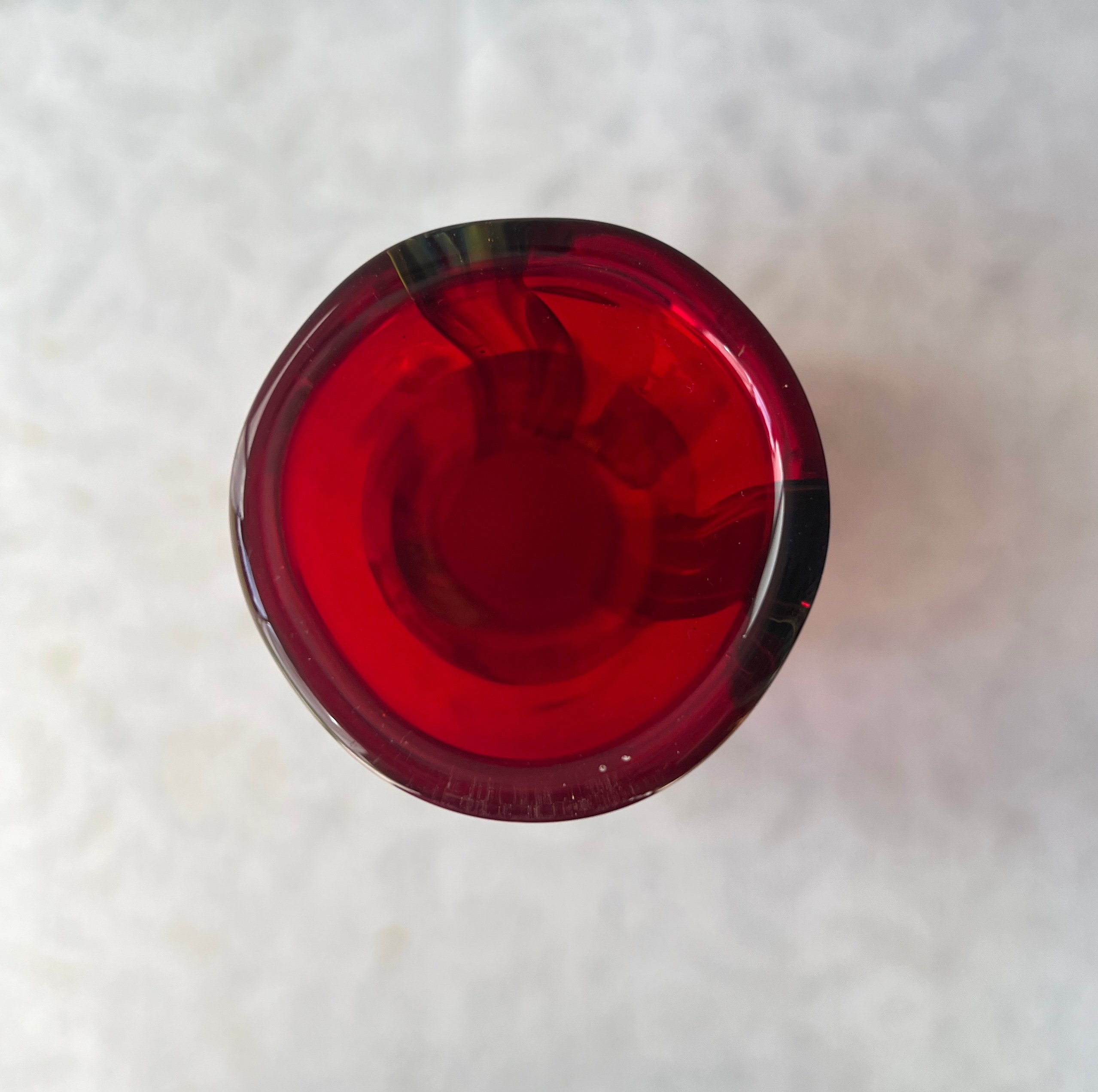 Red Swirl Fluted Glass Vase - Etsy