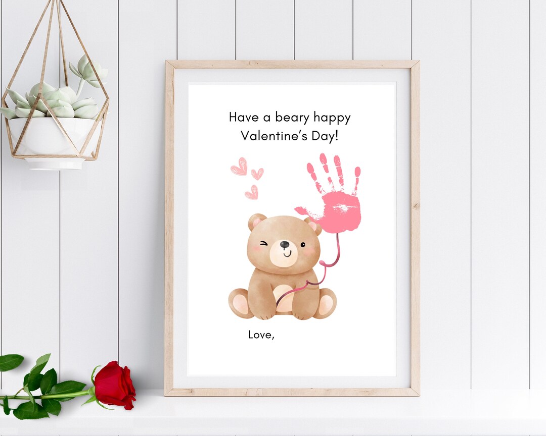 Valentine's Handprint Bear Craft | Keepsake Art, Kids Activity ...