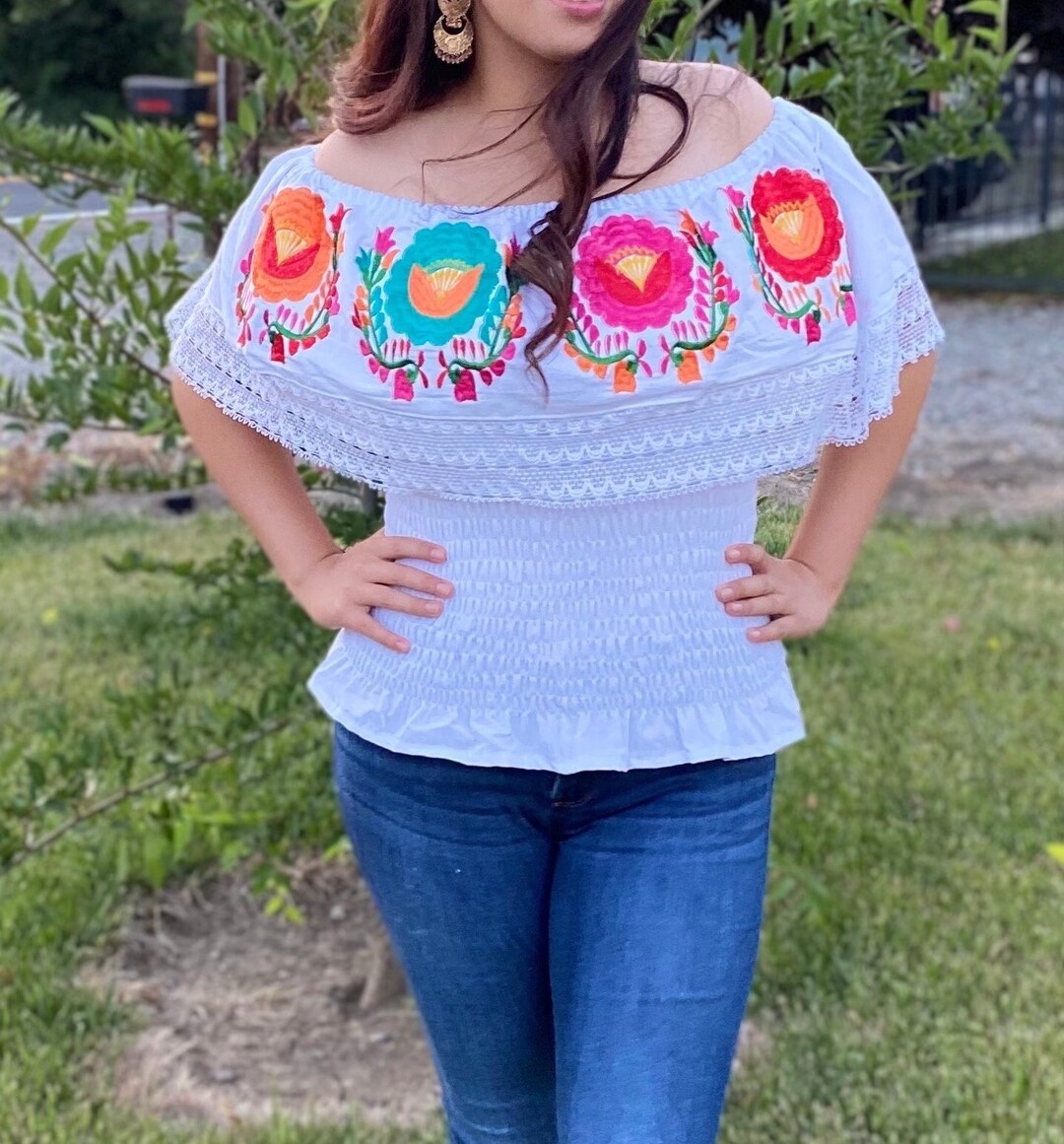 Blusa Floral Bordada,blusa Mexicana Artesanal,blusa Tradicional ...