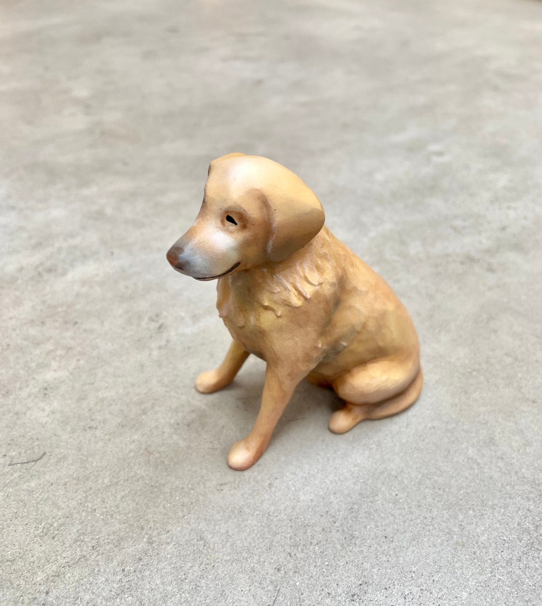 Golden Retriever Figurine - Hand Painted - Etsy