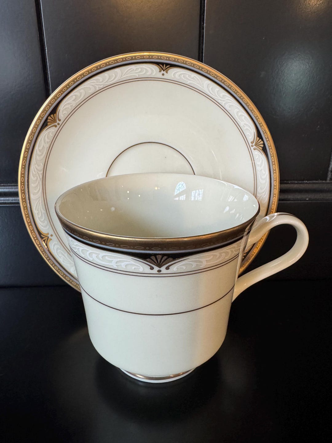 Elegant Mikasa Golden Shell Fine China - Set of 18 - Mint Condition ...