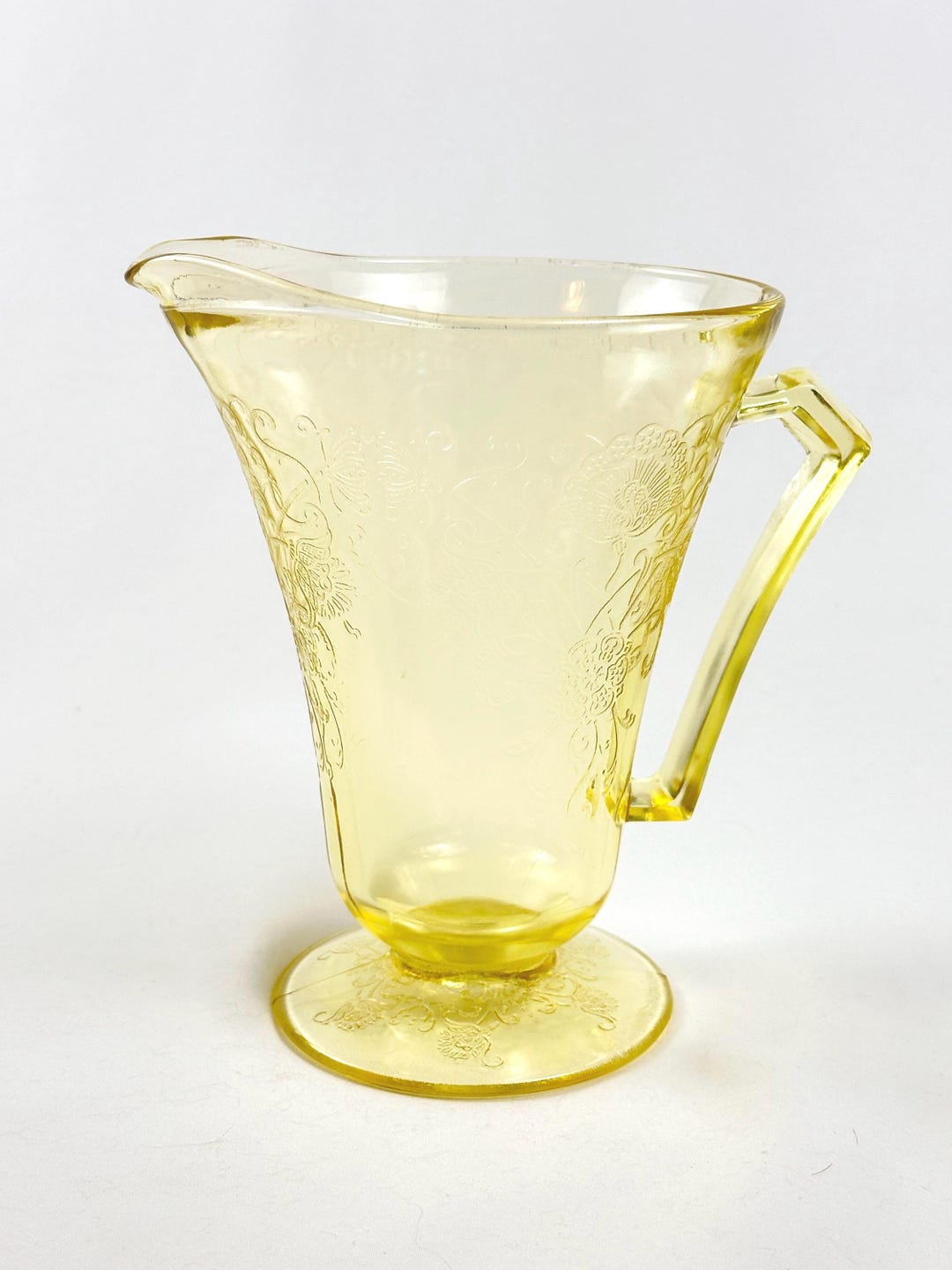 Vintage Hazel Atlas Florentine 2 Yellow Depression Glass Pitcher ...