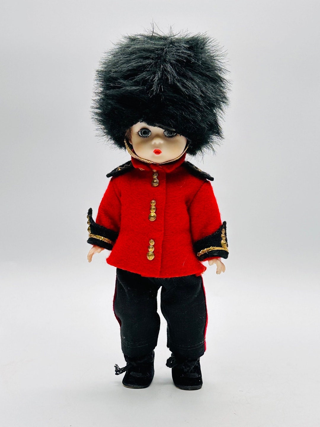 Vintage Madame Alexander 515 English Guard Doll 8 British Royal Guard ...