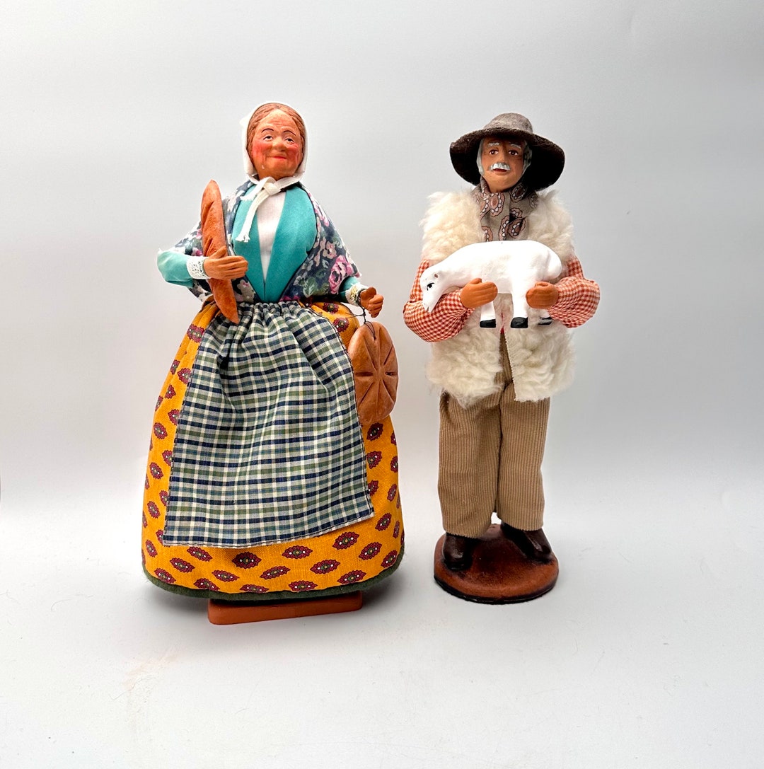 Pair of Vintage Santon Statuettes From Provence Woman Baker by Claude ...