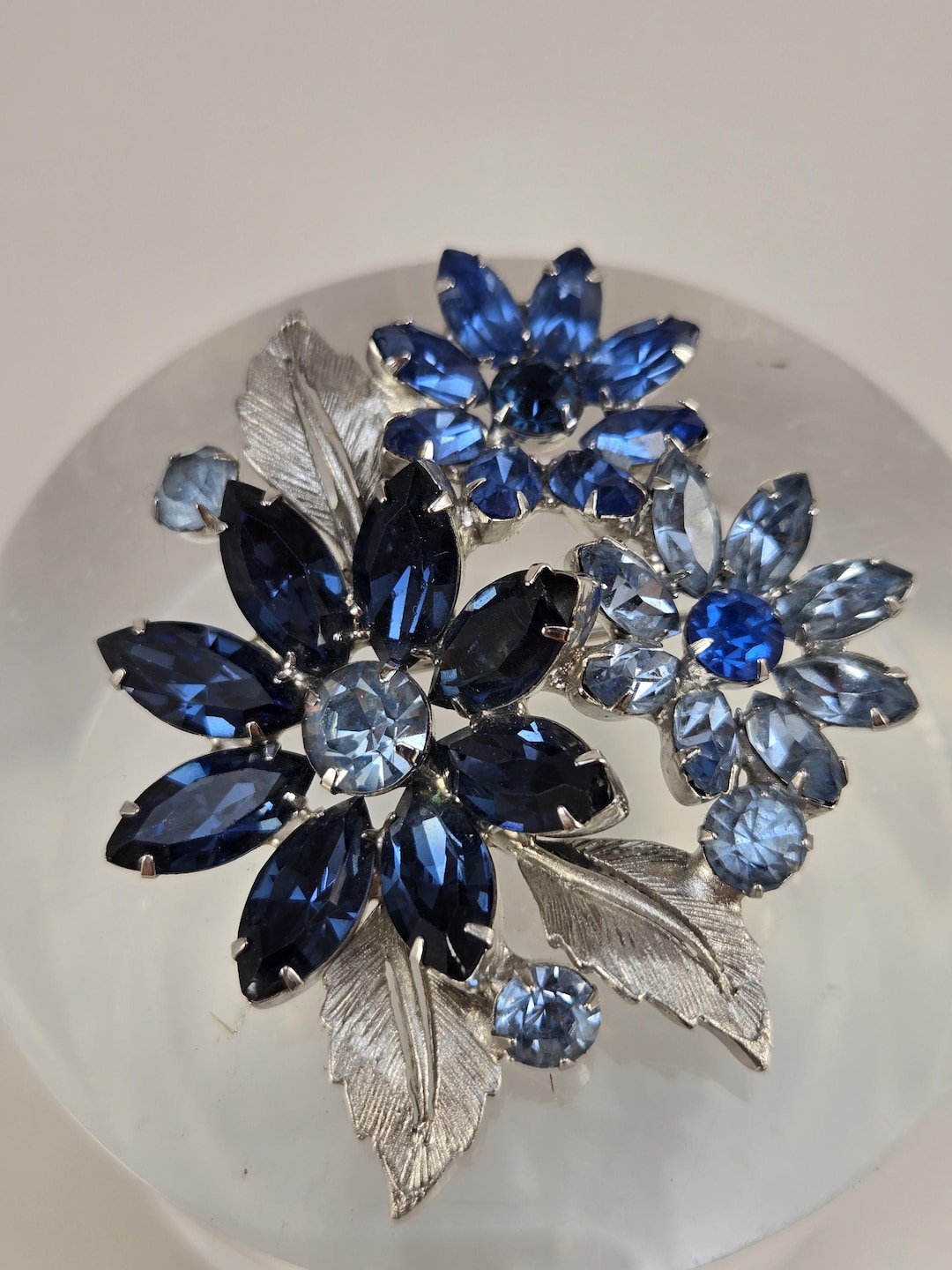 Vintage Blue Crystal Floral Brooch - Unsigned Costume Jewelry - Etsy
