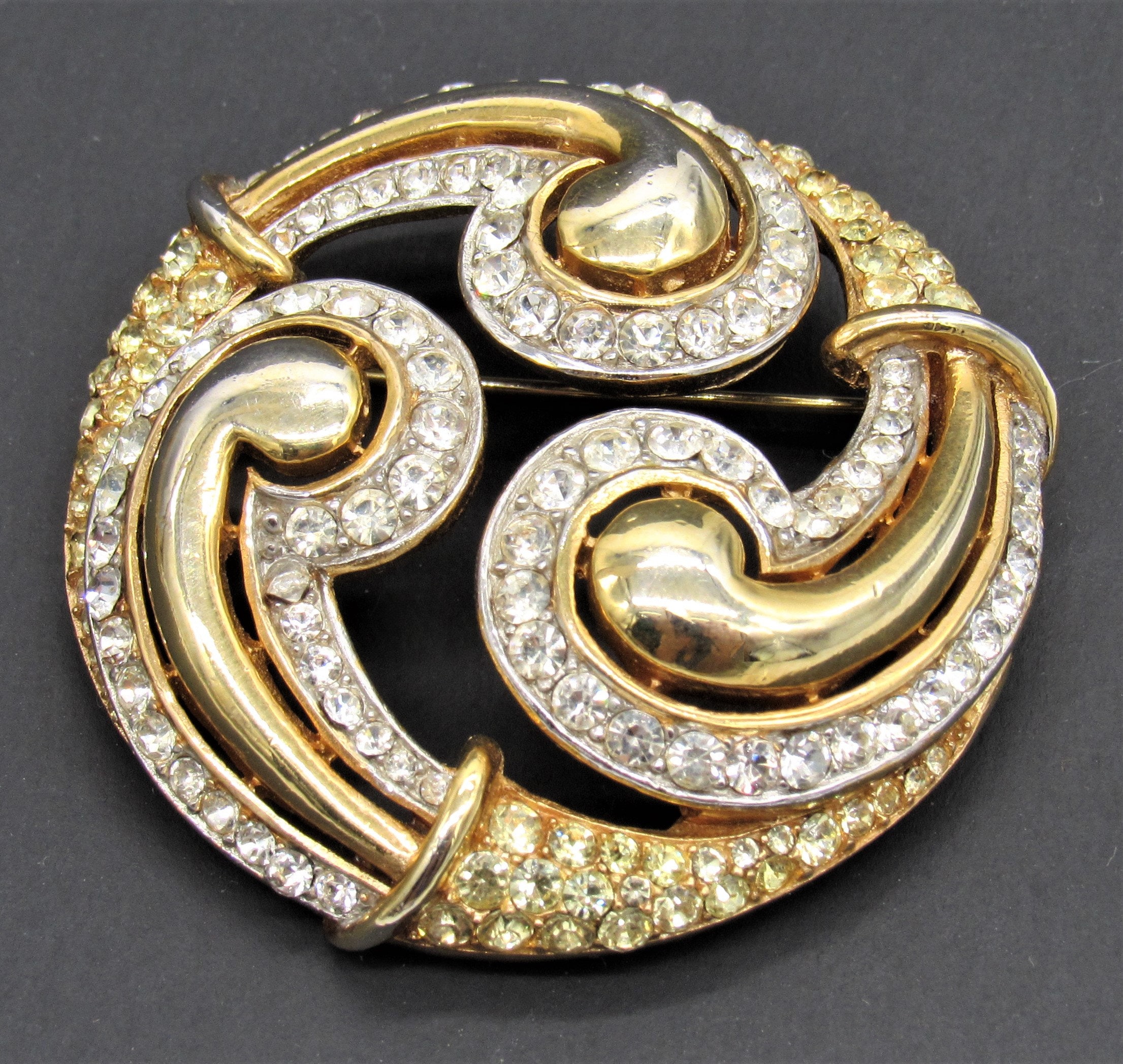 Vintage Crown Trifari Gold Toned Swirl Brooch With Clear and - Etsy