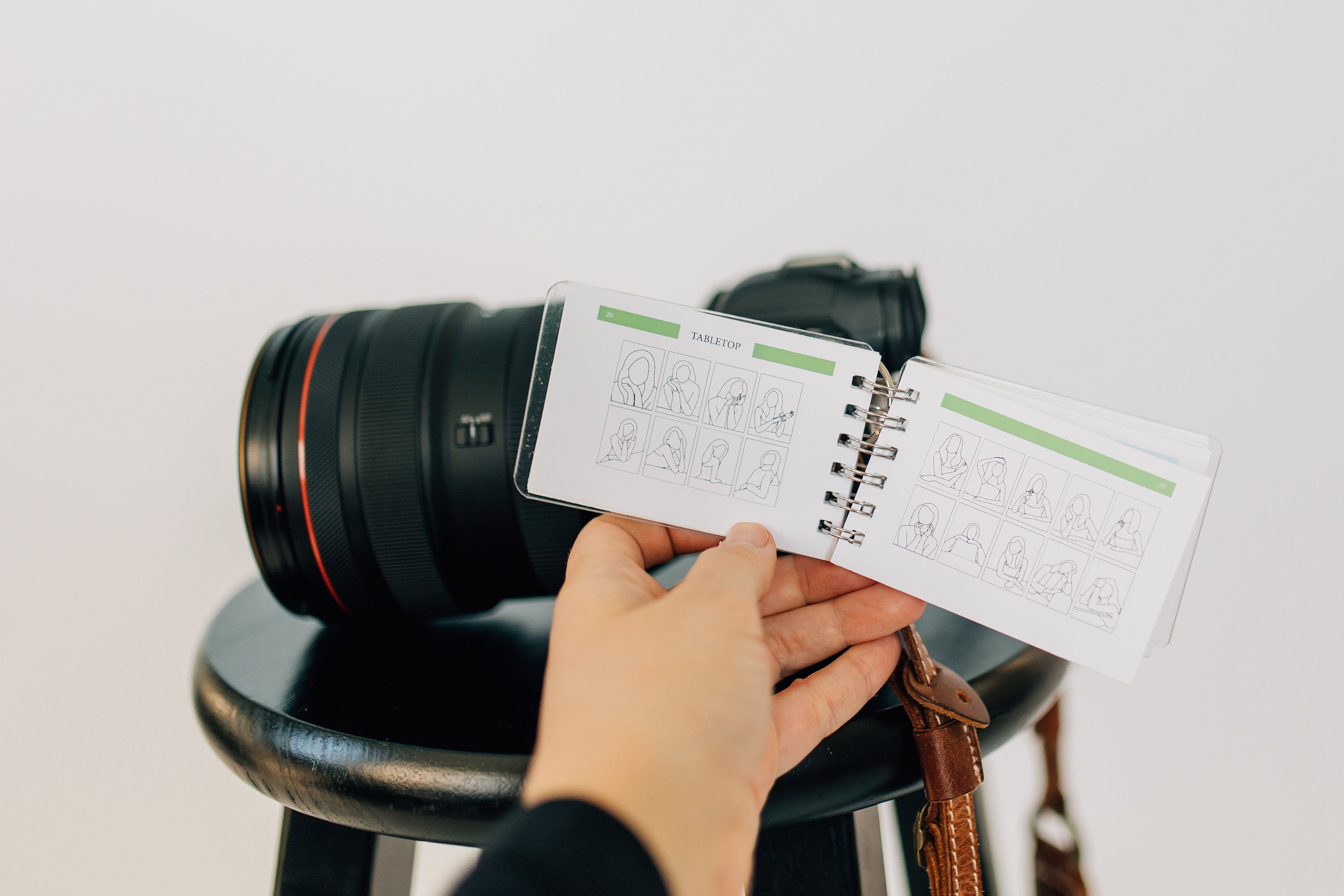 The Posing Book- Portrait Edition || Resource for Wedding Photographers ...