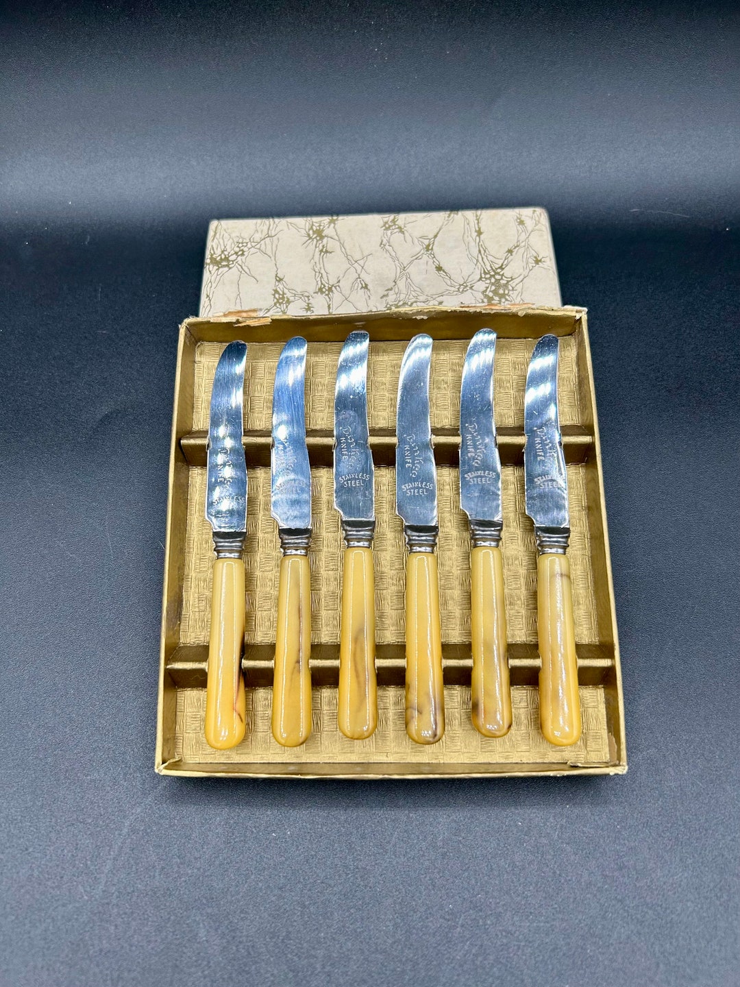 Vintage “dinkee” Knife Set With Bakelite Handles - Etsy